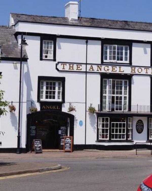 Home » Coleford Town